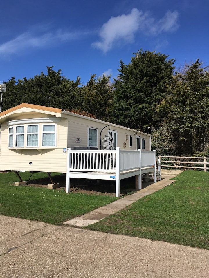 Daisy’s Escape - West Mersea