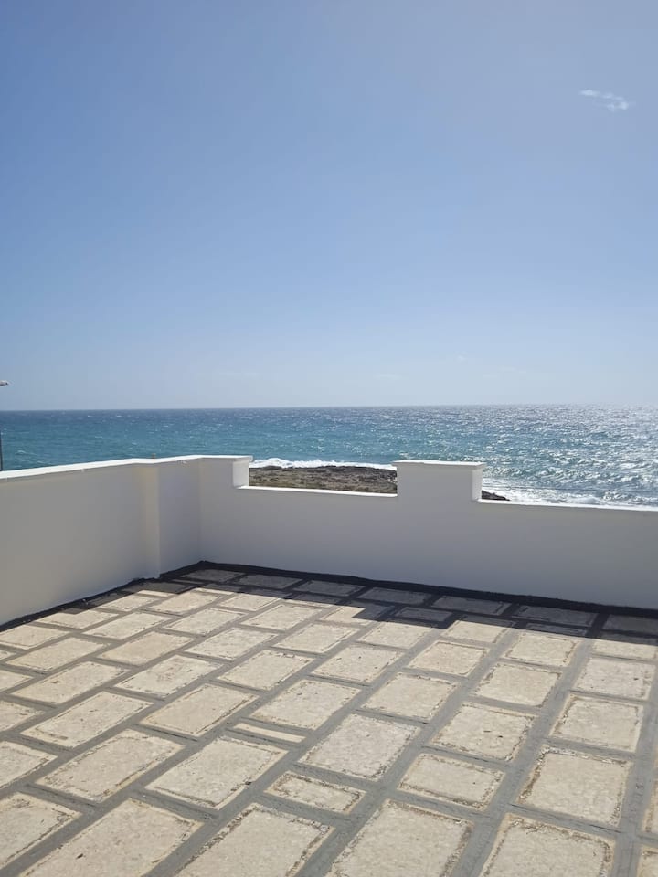 Appartamento Fronte Mare - Torre San Giovanni