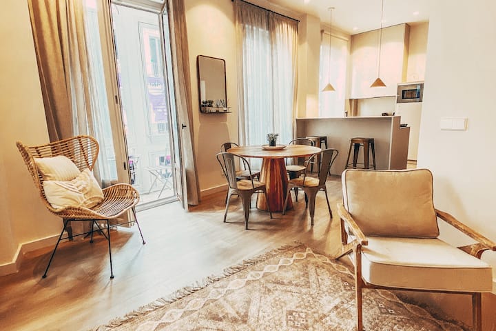 La Alcoba De Los Reyes Católicos, Parking Gratis - Granada, España