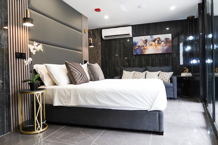 New  Cozy Studio W Balcony @ Somerset/orchard Area - Singapur