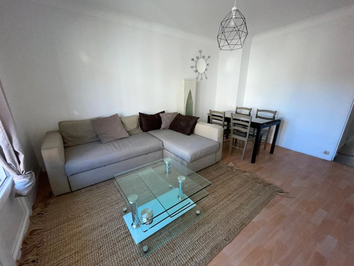 Appartement Avec Deux Chambres Dans Le Cœur D Agen - Agen