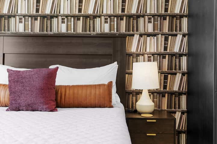 Steps To Uab Hospital, Foodie Spots & Coffee Shops - Birmingham, AL