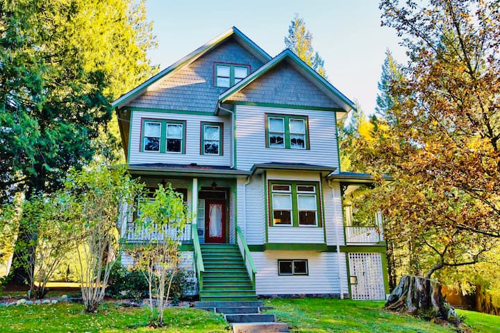 14acre Lake Property- Venue+bnb - Chilliwack