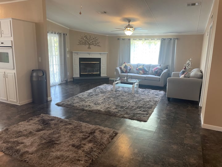 Modern & Spaces 3/b House - Three Rivers State Park, Sneads
