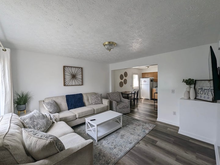 10 Mins To Vt, Spacious Duplex - Blacksburg, VA