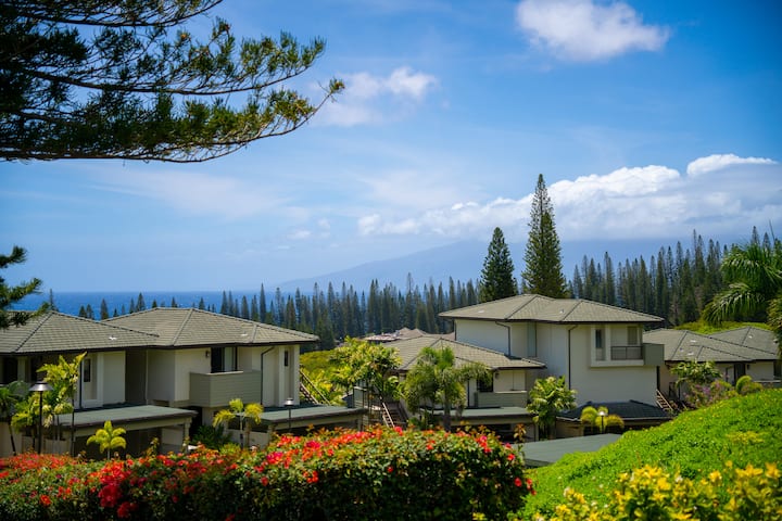 Golf Villas With Ocean Views + Private Lanai - Maui, HI