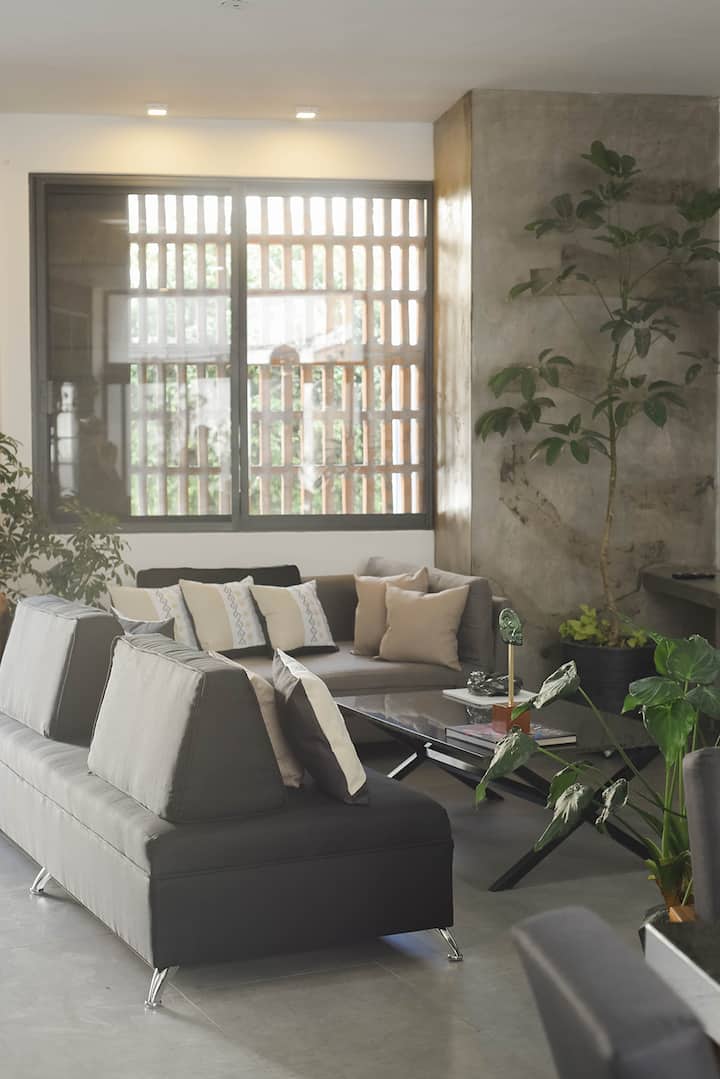Casa Lumba - Zona Minerva - 5.5 Baños - Guadalajara