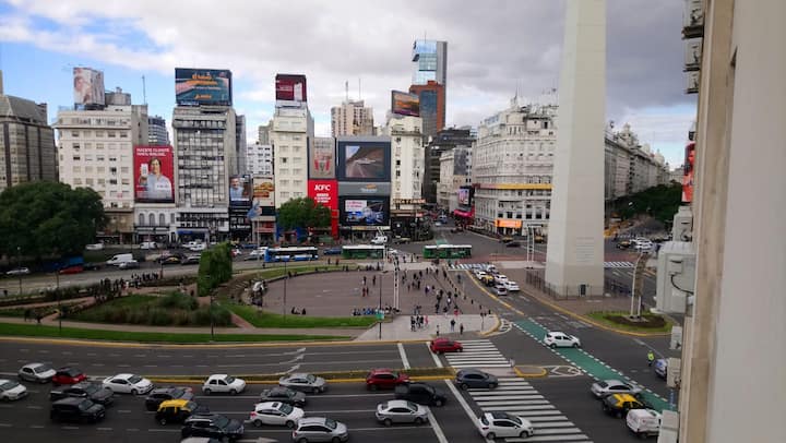 8 En Dos Departamentos Al Obelisco - Buenos Aires
