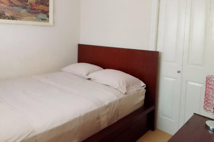 Apollo Sunset Independent Suite - New Westminster