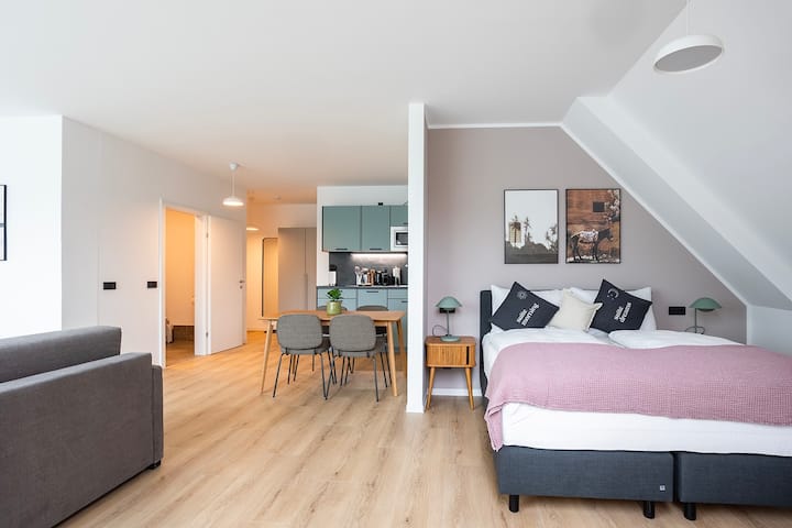 Limehome Villach Hauptplatz | Suite + Sofa Bed Lt - Villach