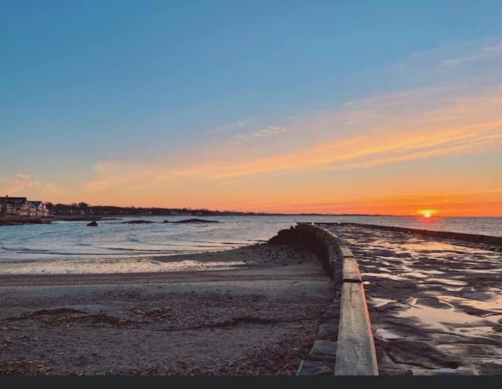 42 Wall - The Heart Of Madison - Madison, CT