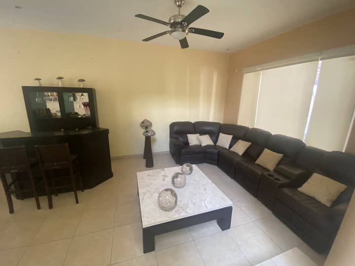 Casa En Fraccionamiento Privado - Aguascalientes