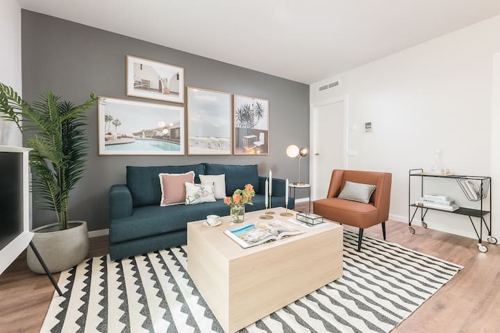 Homeclub | Design Ground Floor With Three Bedrooms - Alcobendas
