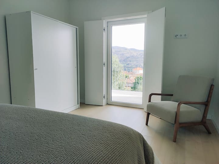 Casa Do Crasto - Peneda-gerês National Park - Soajo