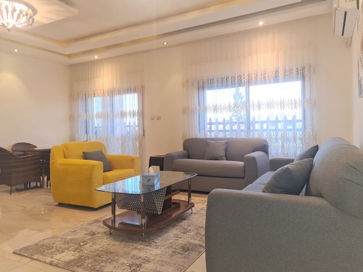 Khalda Rooftop Apt. - Amman