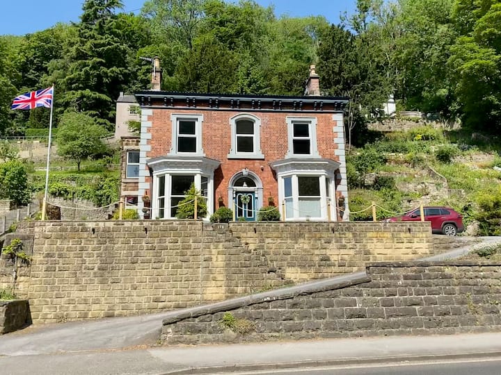 Large Private Family Room. En-suite. - Bonsall