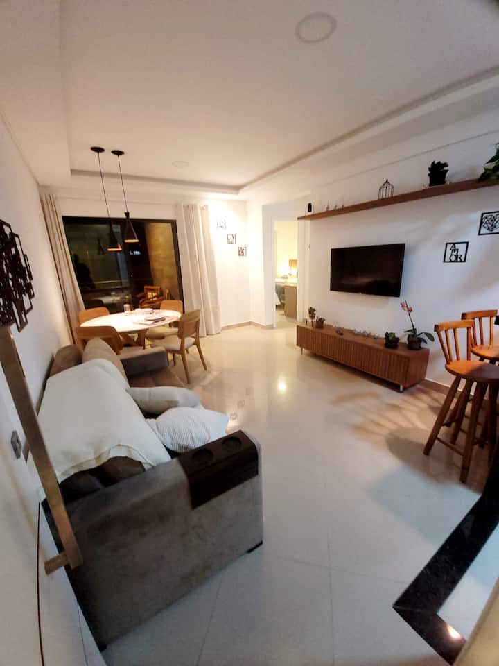 Ref. 101 | Apto. Completíssimo | 2 Qts (1 Suíte) - Ilha Grande