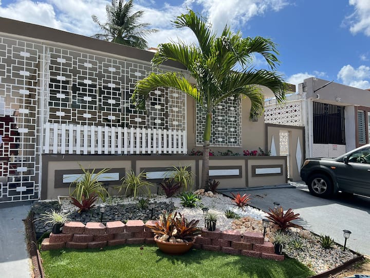 Romantic 2 Bedroom With New Windows Feb -1-2025 - Puerto Rico