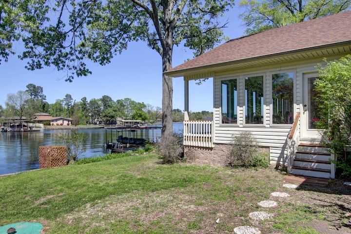 Water's Edge On Lake Hamilton - Lake Hamilton, AR