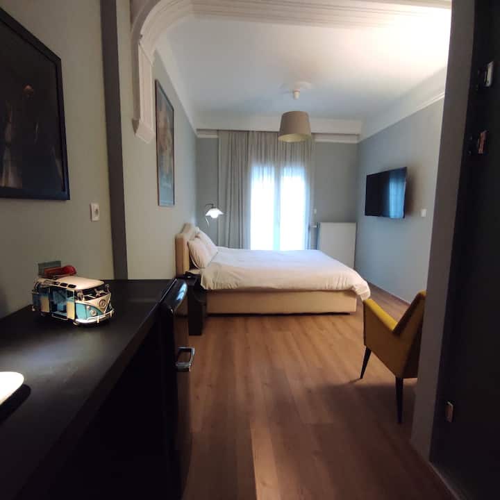 Black Dot - Thessaloniki