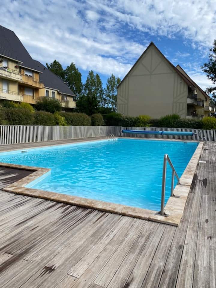 Bel F3 En Résidence Avec Piscine, Baignoire Balnéo - Trouville-sur-Mer