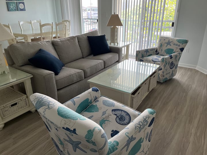 Ocean Block 2 Bedroom Condo - 芬威克島