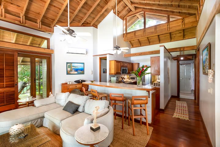 Roatan Private Beach Front Paradise Bungalow W/ac - Honduras