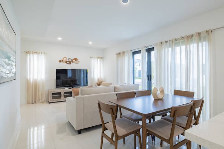 Casa Serenity - South Florida - 4bd - Friends - Homestead, FL