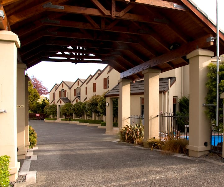 Ruapehu Villa - Taupo