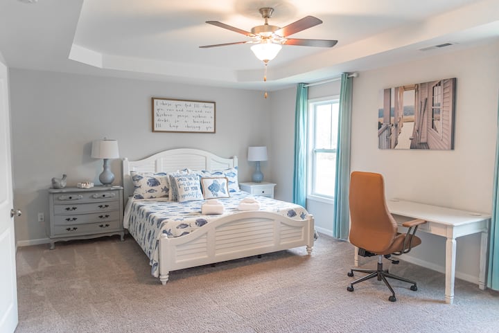 Stars And Stripes Retreat: Relax In Comfort! - Hampstead, NC