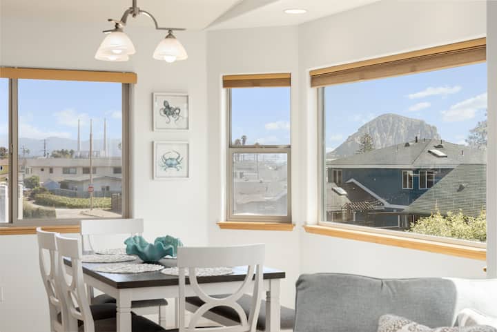 Beach Retreat Rock & Ocean Views - Morro Bay, CA