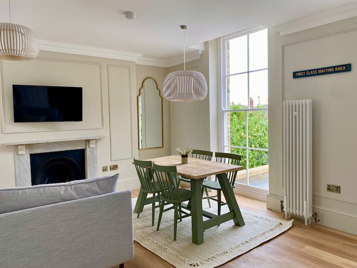 Railway House (Free Gated Parking) - Platform 4 - York