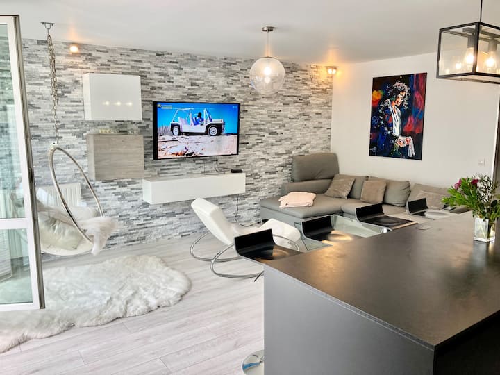 Appartement Charmant Et Spacieux - Pessac