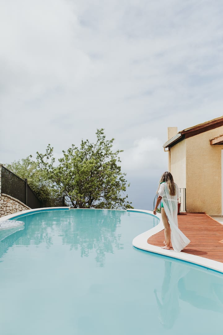 Carmel Villa - Lefkada