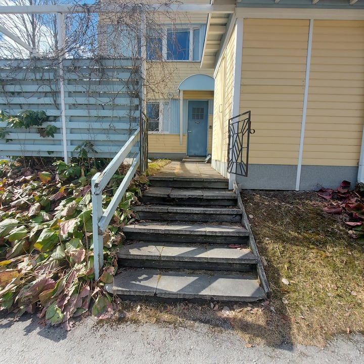Private Rowhouse With Parking - Muurame