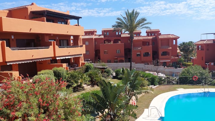 Hermoso Apartamento: Mar Piscina - Estepona