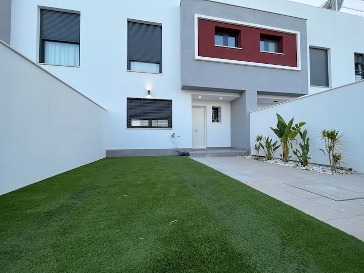 Piscine Privée. Á 10 Minutes Du Centre Historique - Camas