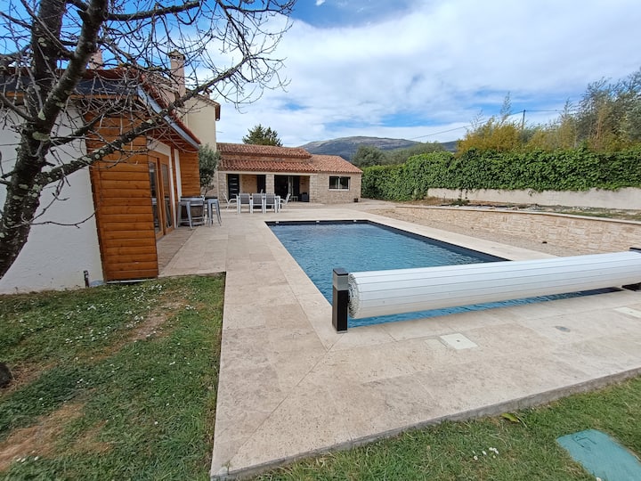 Maison Entre Mer Et Montagne - Piscine Et Jacuzzi - Grasse