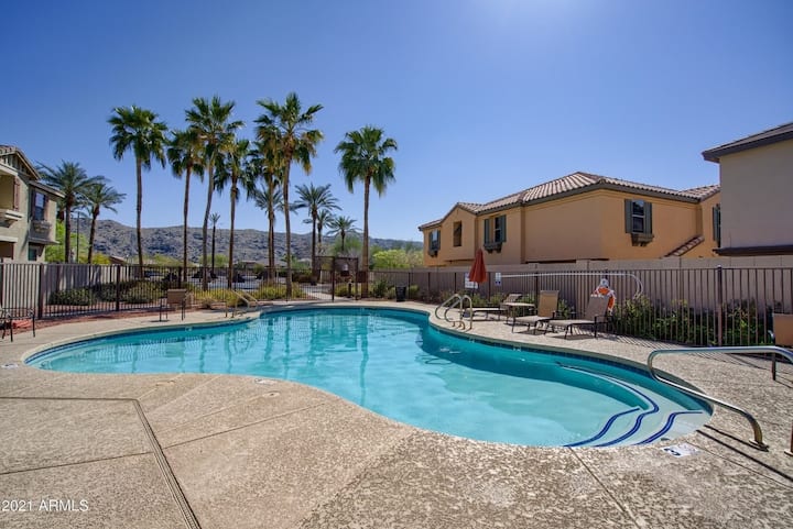 2 Rooms Sleeps 4 With Pool In Gated Community - Phoenix