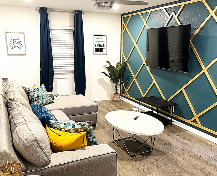 Min 30 Day: Pet Friendly & Near Beach - Norfolk, VA