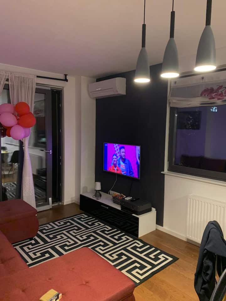Penthause 70 M2, Novogradnja, Blizina  Maksimira - Zagreb