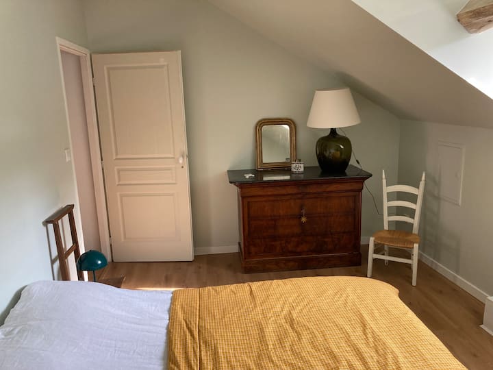Chambre Agréable Et Calme - Château-Chalon