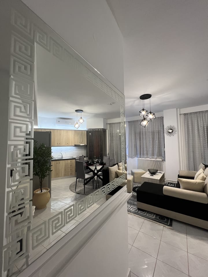 Poseidon's Premium Apartment - Катерини