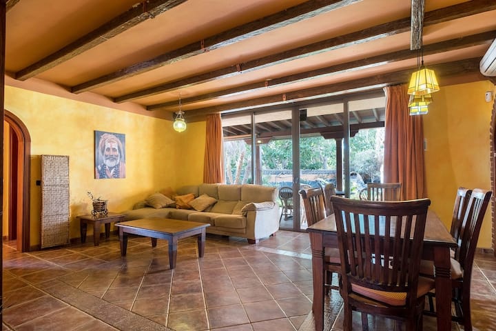 Villa "Comme à La Maison" + Piscine & Jardin 6/9p. - El Médano