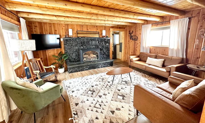 Cute Cozy Cabin In Island Park Near Yellowstone - Island Park, ID