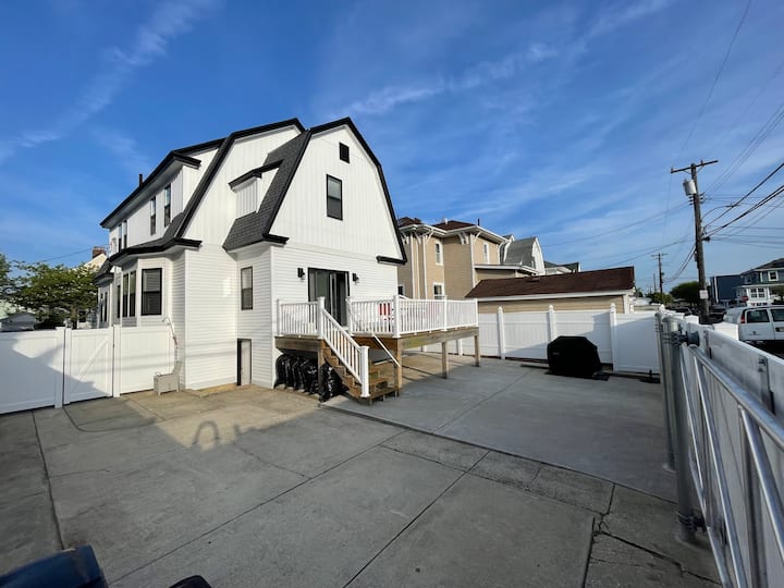 2.5 Blocks From Beach In Lower Chelsea Area Of A.c - Atlantic City, NJ