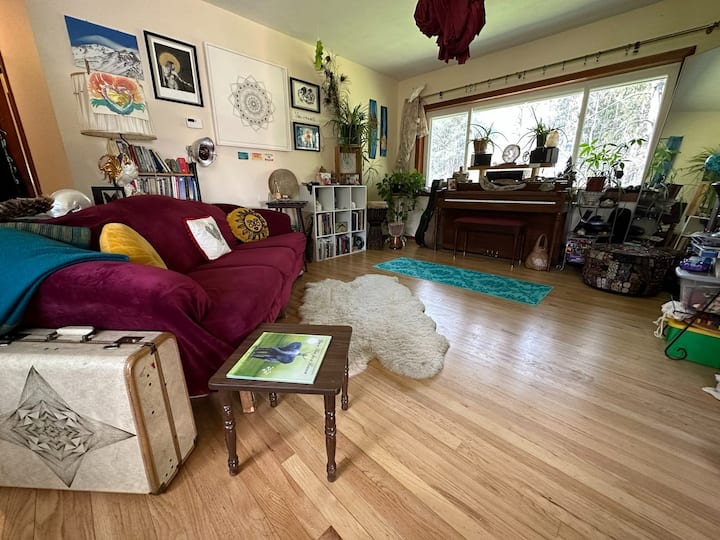 Eco-house With Private Yard - Ithaca, NY