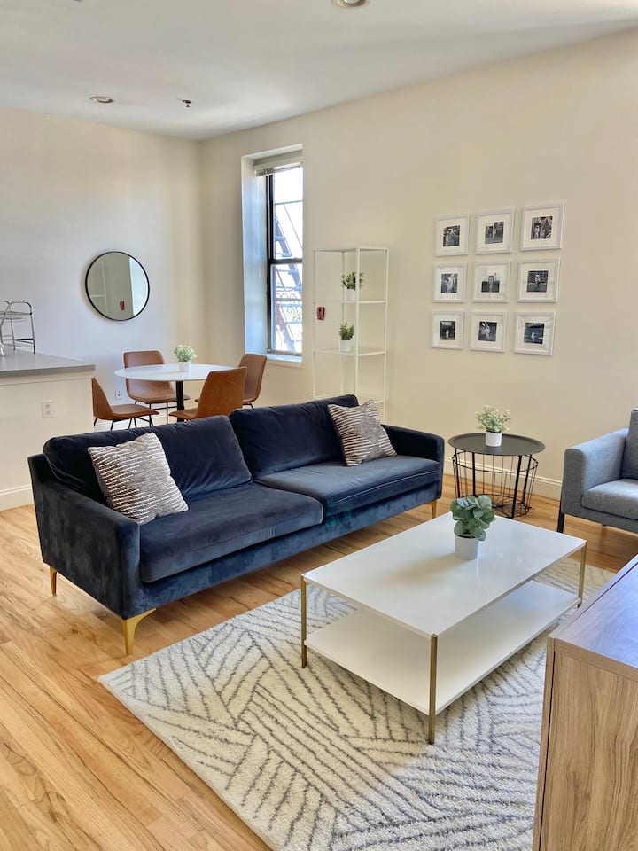 226-stylish Apartment On Hoboken's Main Street! - Edgewater, NJ
