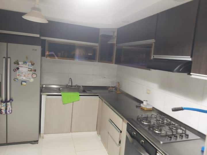 Casa En Valledupar Cerca Al Parque De La Leyenda - Valledupar