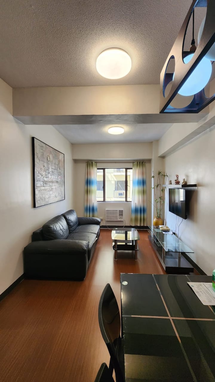 1br Condo Near Burgos Circle Fort Bonifacio Bgc - Taguig